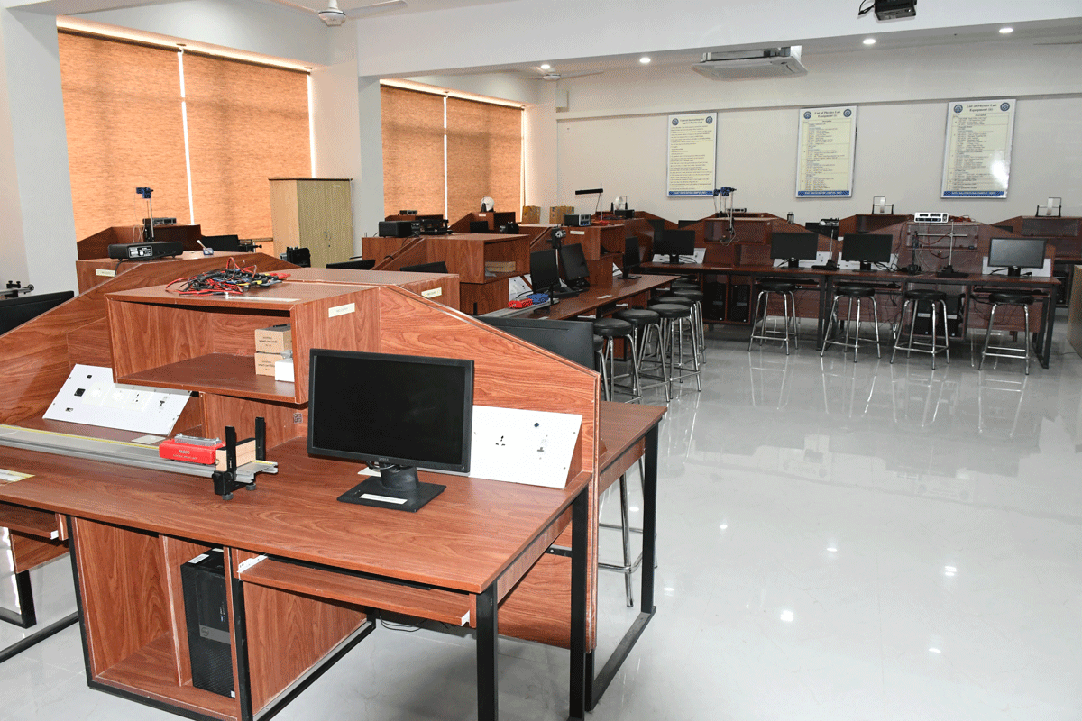 CS Lab Facilities - NUST Balochistan Campus
