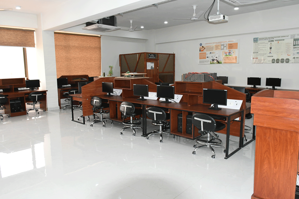 CS Lab Facilities - NUST Balochistan Campus