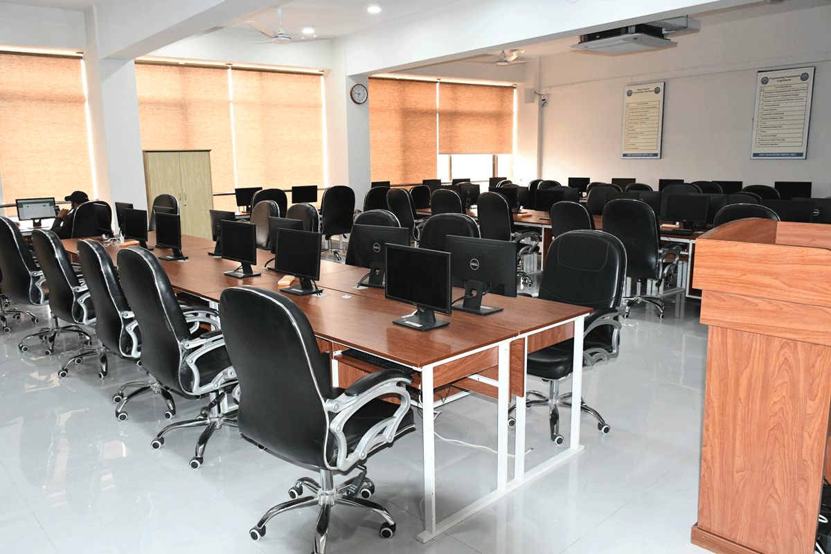 CS Lab Facilities - NUST Balochistan Campus